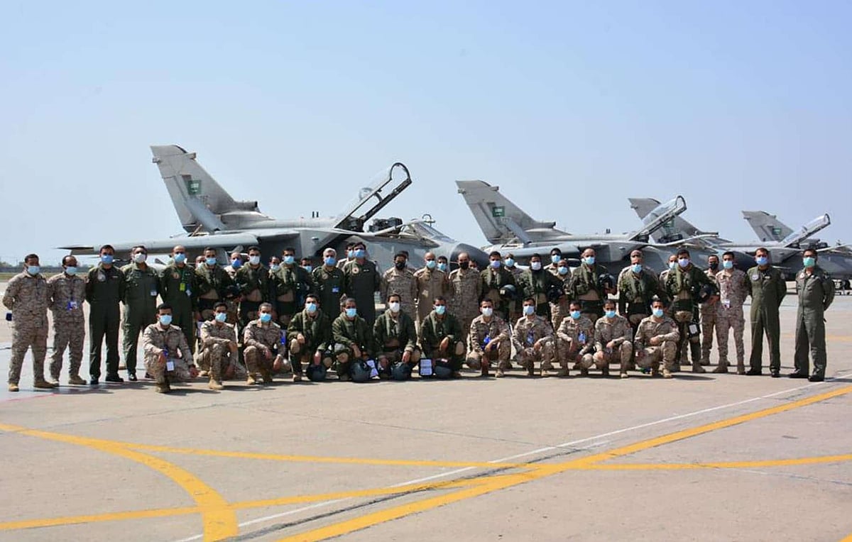 Maj. Gen. Al-Otaibi visits RSAF group