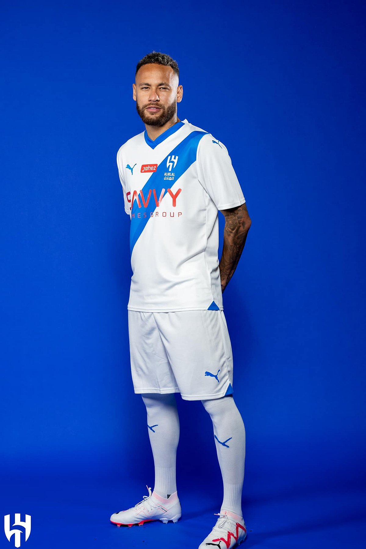 الهلال يعلن رسميًا التعاقد مع البرازيلي نيمار - مجتمع غلاك