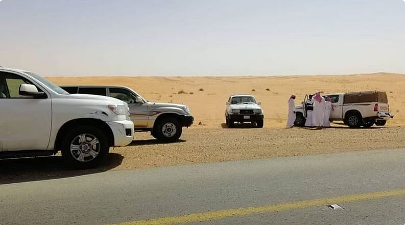 صحيفة عاجل أردنيون يشعلون النار بعلم السويد ردًا على حادث حرق المصحف