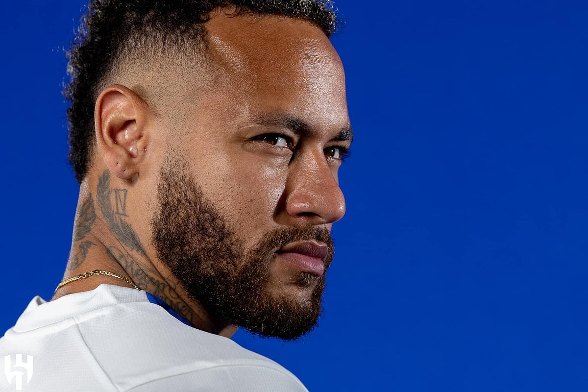 الهلال يعلن رسميًا التعاقد مع البرازيلي نيمار - مجتمع غلاك