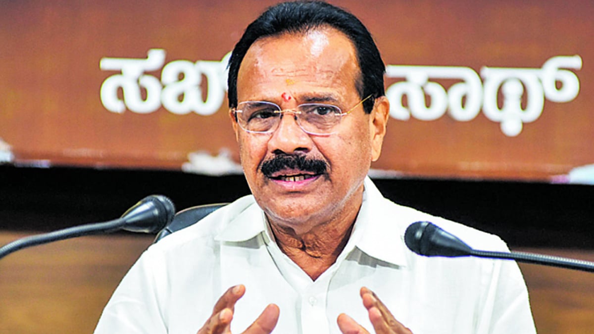 Former Law Minister Sadananda Gowda speaks out against fake lewd video ...