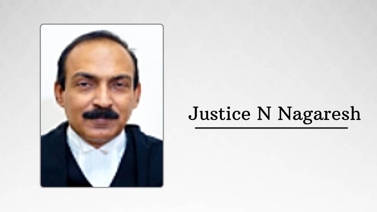 Kerala High Court judge Justice N Nagaresh rescues lawyer from road ...