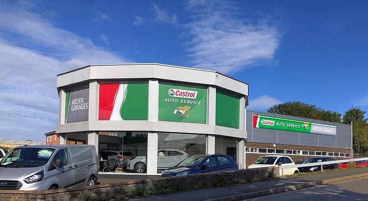 Castrol sees Q1 profit recover as lower base oils prices cut costs