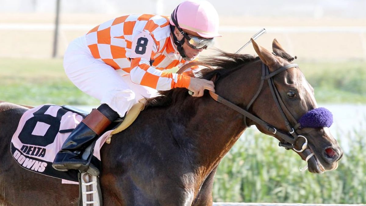 RT handicaps Tuesday's late Pick 4 at sunny Delta Downs