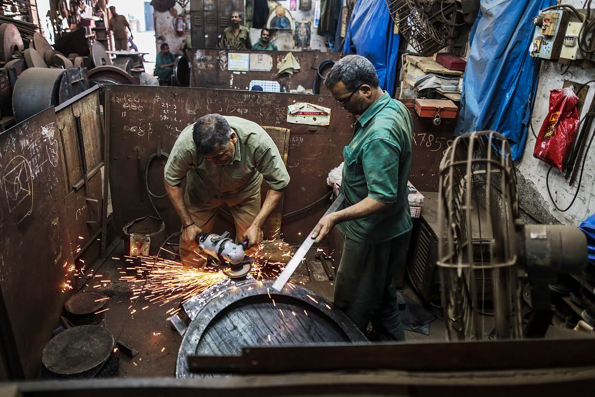 CRISIL Report: Labour-Intensive Sectors With High Potential For Job ...