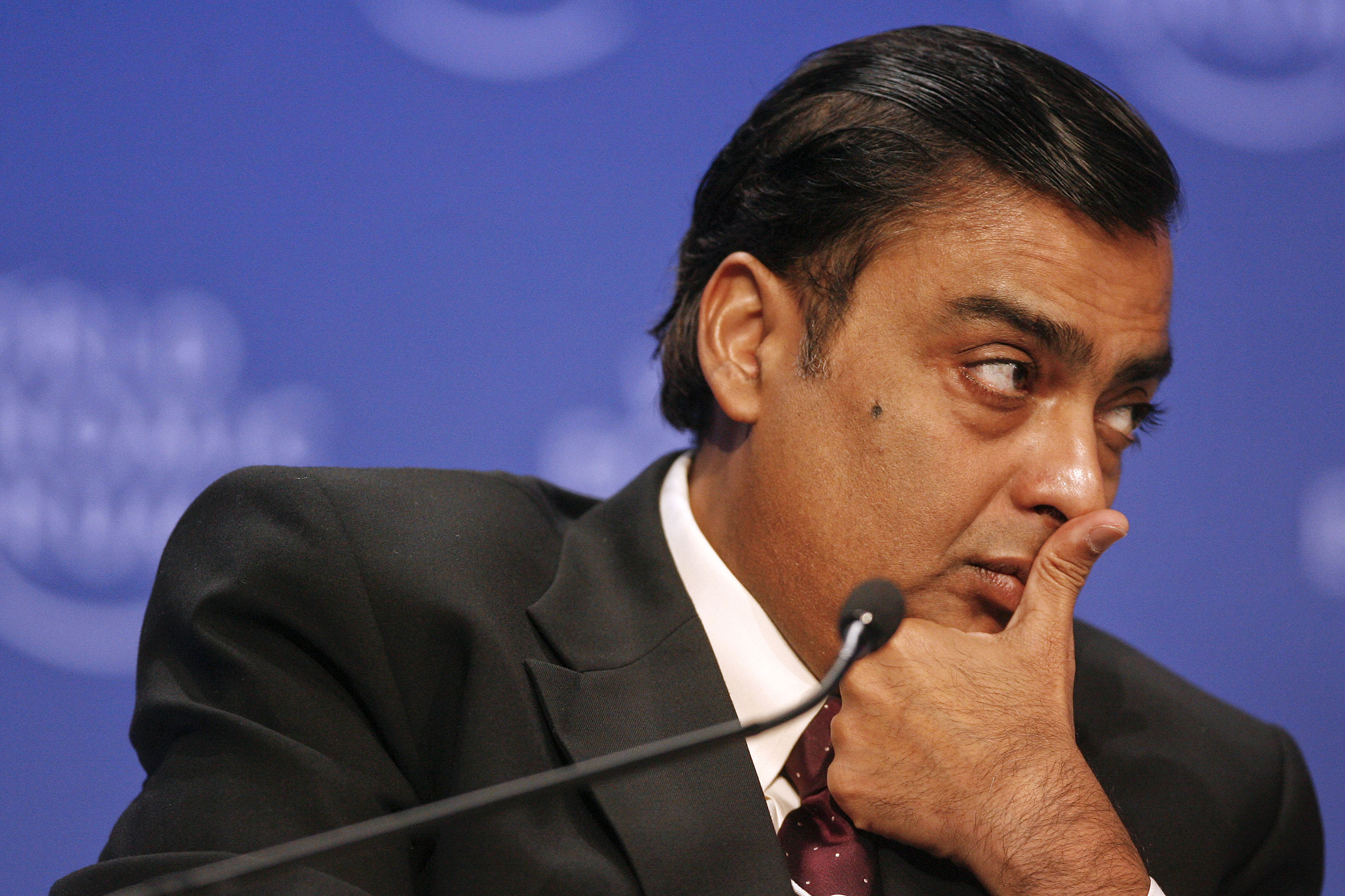 ril-share-price-reliance-industries-crosses-rs-8-lakh-crore-in-market