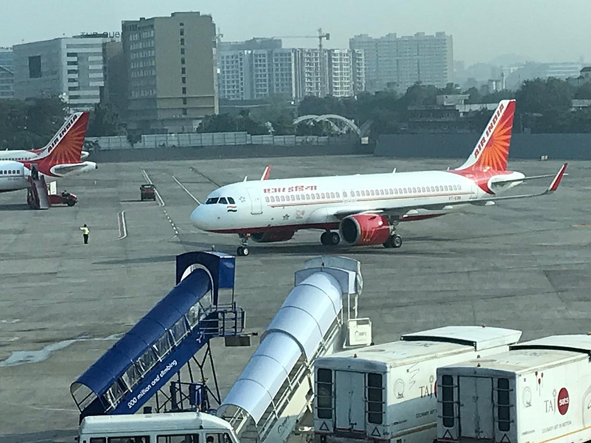 Air India Group Starts Vacating Its Offices From Government-Owned ...