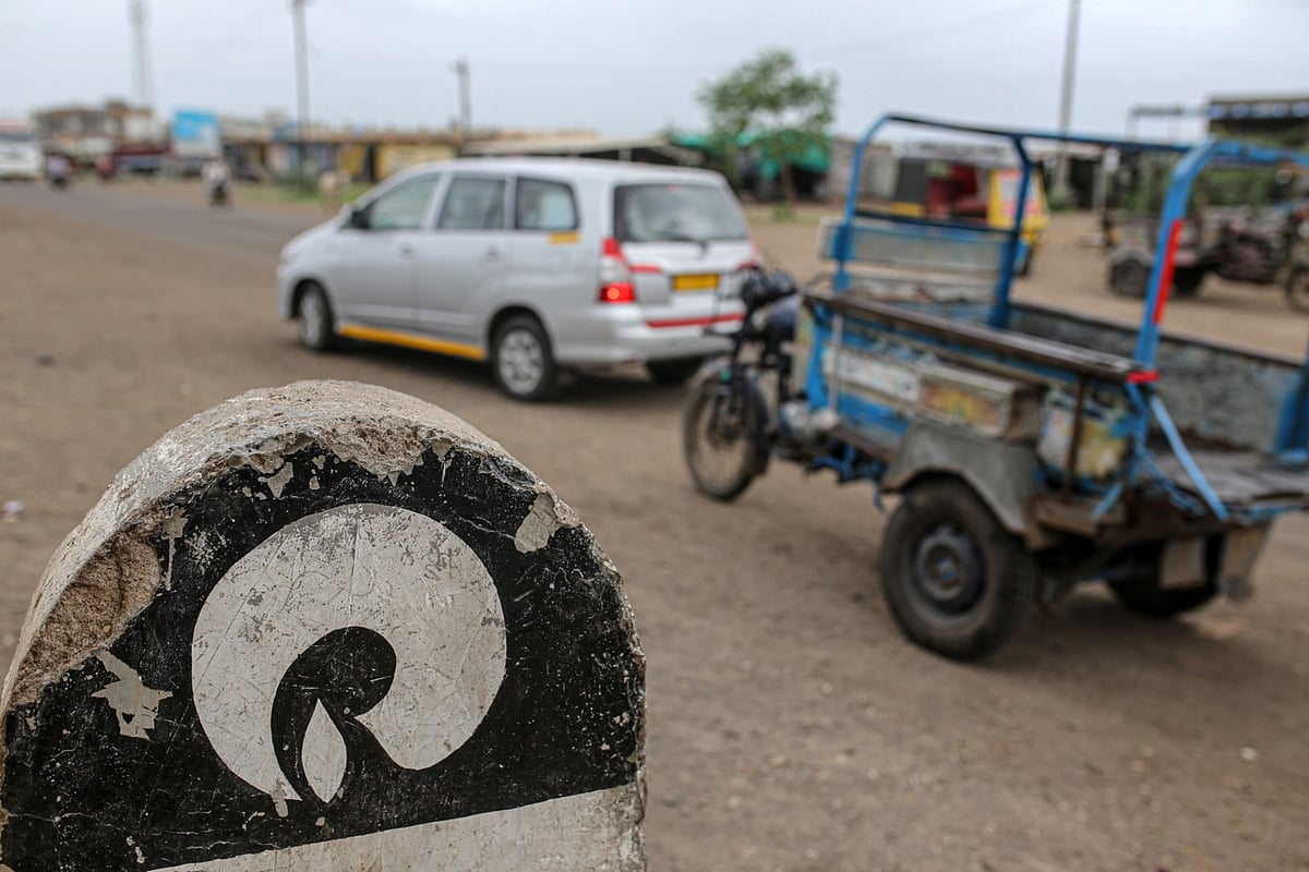 Reliance Industries' Oil Cash Can Drive Fast, Profitable Net-Zero ...