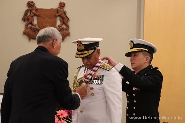 Govt of Singapore bestows Award of Meritorious Service Medal (Military ...