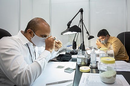 DMCC’s Dubai Diamond Exchange Hosts the Largest Rough Diamond Tender ...