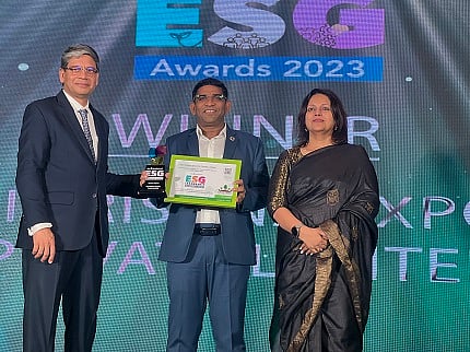 Hari Krishna Exports Receives Prestigious Dun & Bradstreet ESG Leadership Award 2023