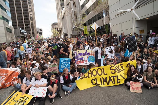 End fossil fuels: Climate group calls for global occupation of schools ...