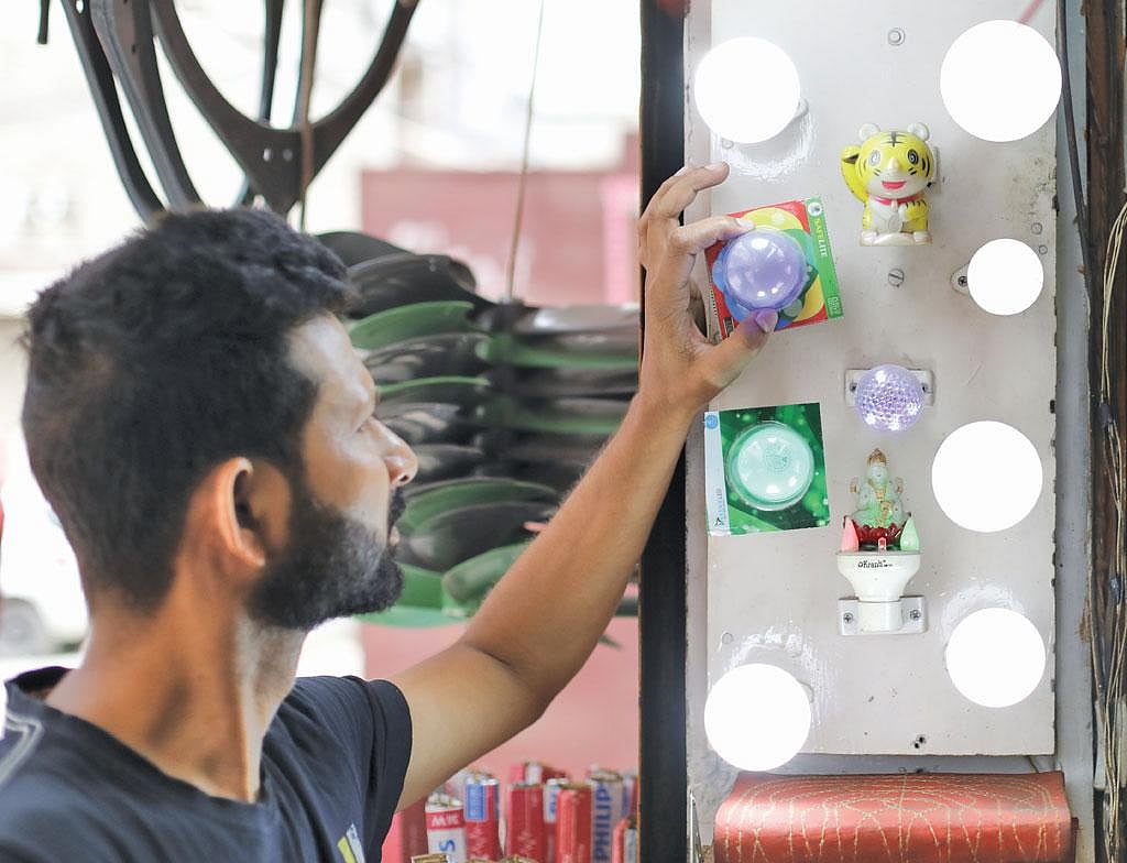 Exposure to LED lights could be harmful; scientists suggest a simple ...