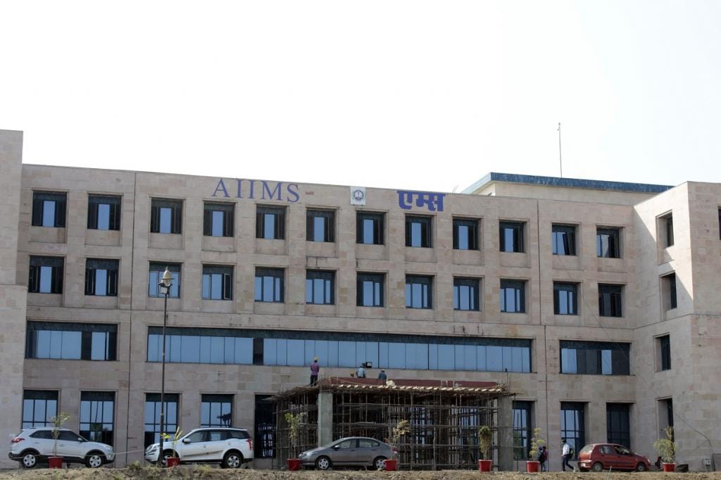 Cost of setting up an AIIMs shot by 147% in just 4 years: CAG report