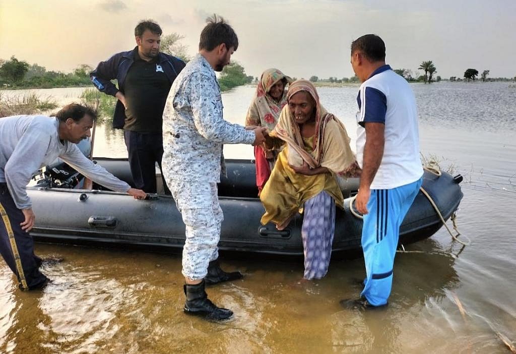Deluged Pakistan faces significant health threats, WHO warns
