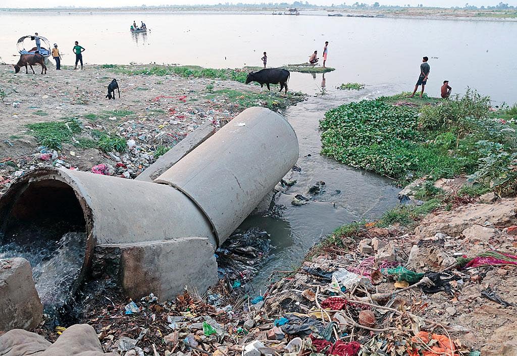 Sewage overload: Why the Ganga remains polluted despite cleanliness drives
