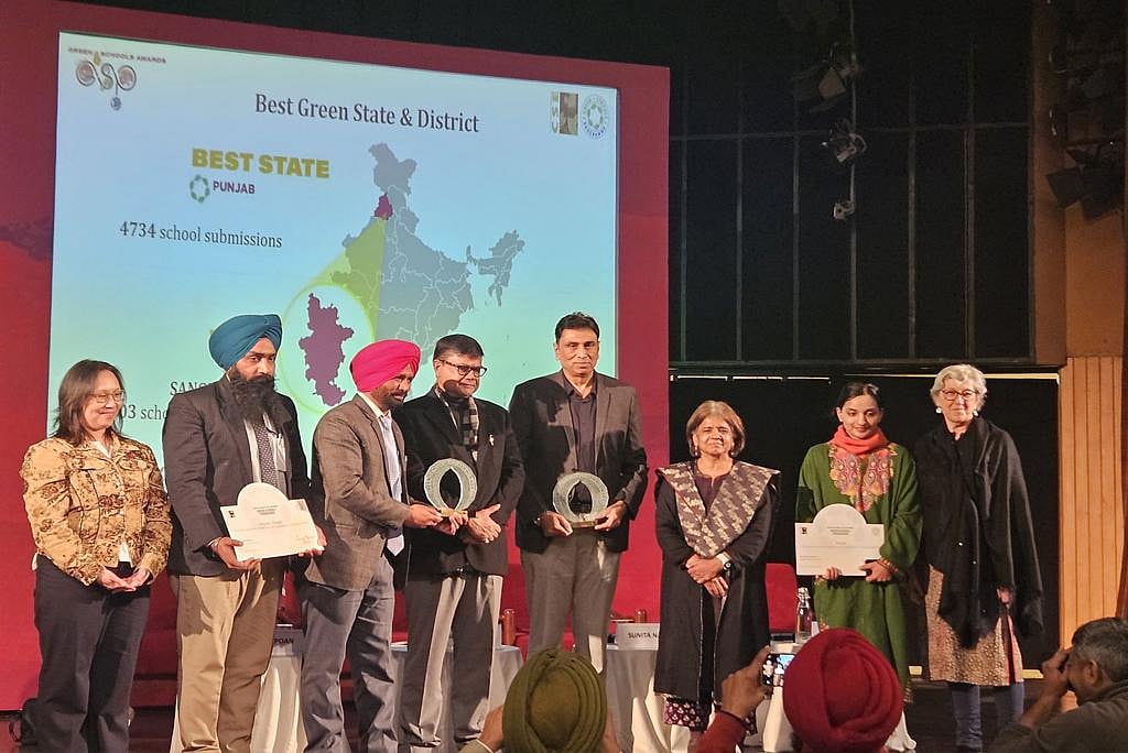सीएसई ने 20 स्कूलों को 'ग्रीन स्कूल अवार्ड' से किया सम्मानित, पंजाब ने ...