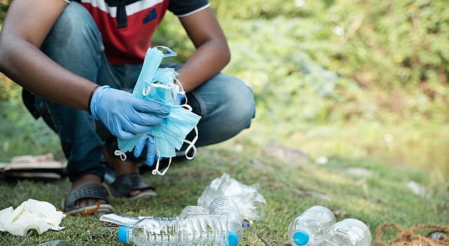 Global Plastic Waste Management: A Comparative Analysis of Country ...