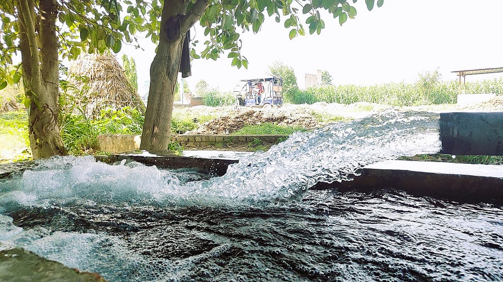Uttar Pradesh Faces Groundwater Crisis as Farmers Struggle to Sustain Crops