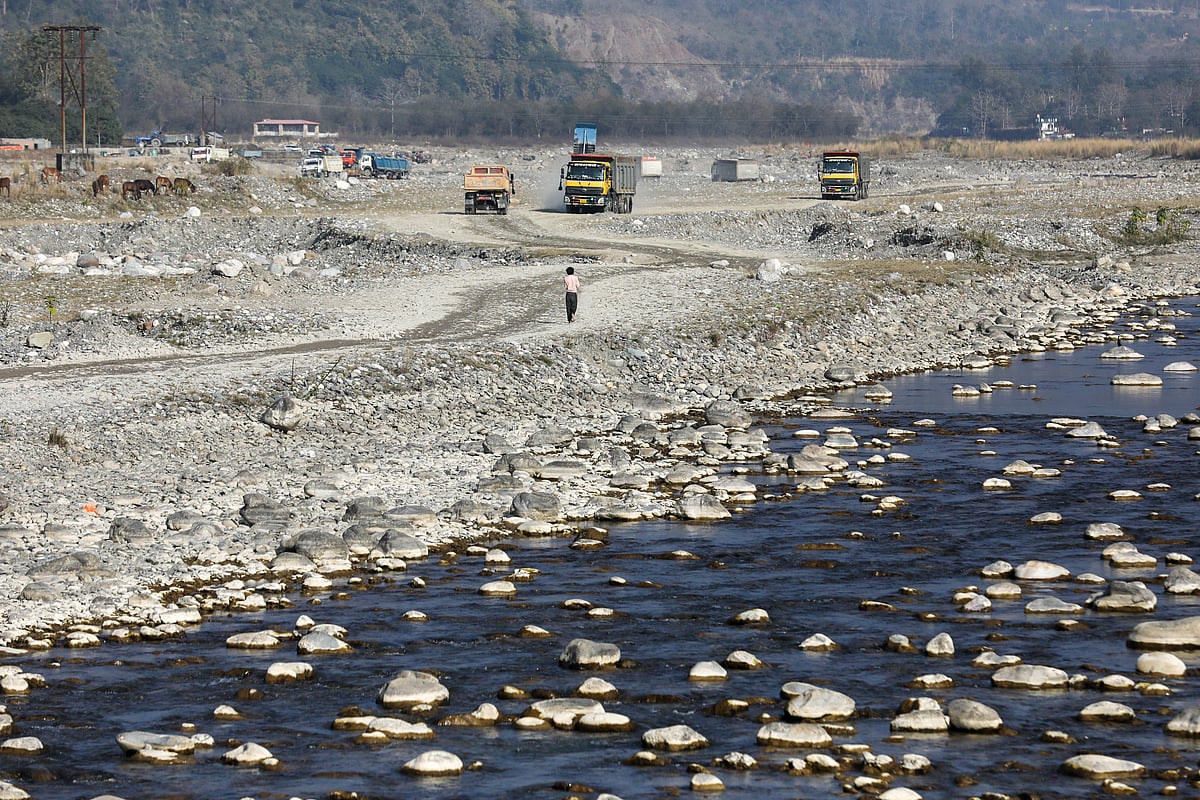 Illegal Mining in Yamuna River: Environmental and Social Consequences