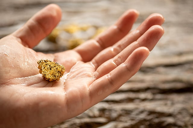 CERN Alchemy: Lead Transformed to Gold in Brief LHC Experiment