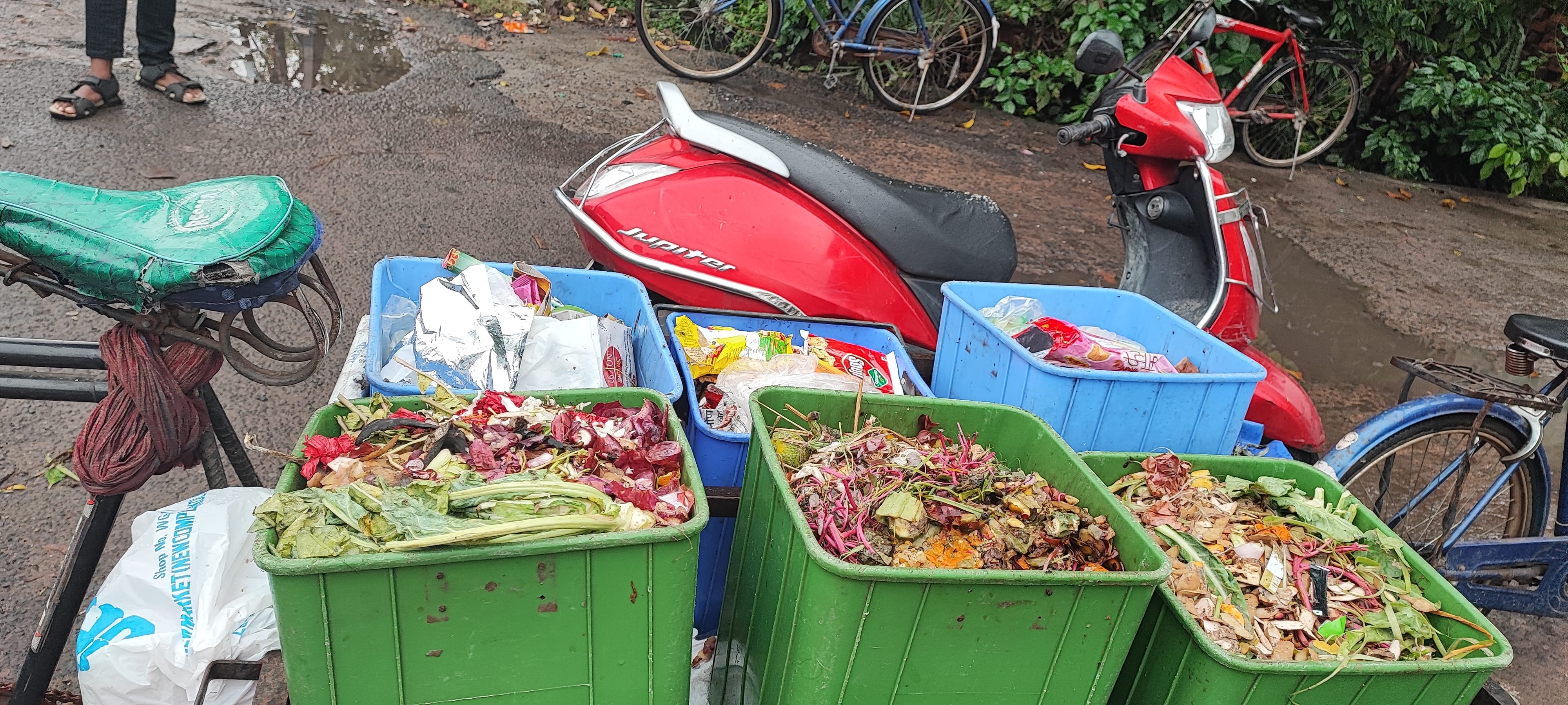 Key Prerequisites for Effective Solid Waste Management in Urban Areas