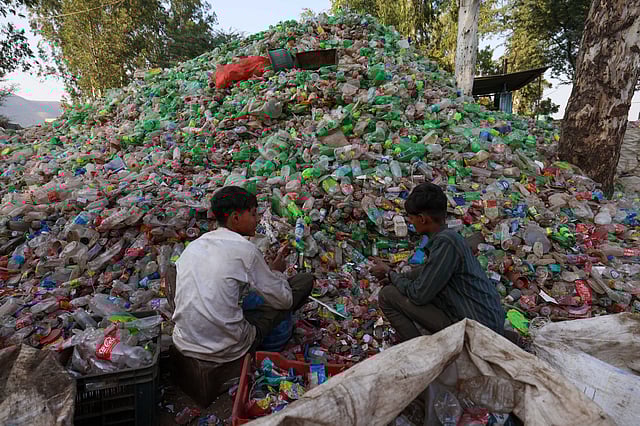 Global Plastics Treaty Faces Setback as Busan Talks Fail to Reach Consensus