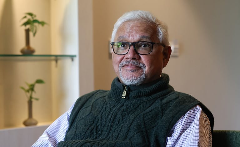 Amitav Ghosh Discusses Climate Change, Migration, and His New Book ...