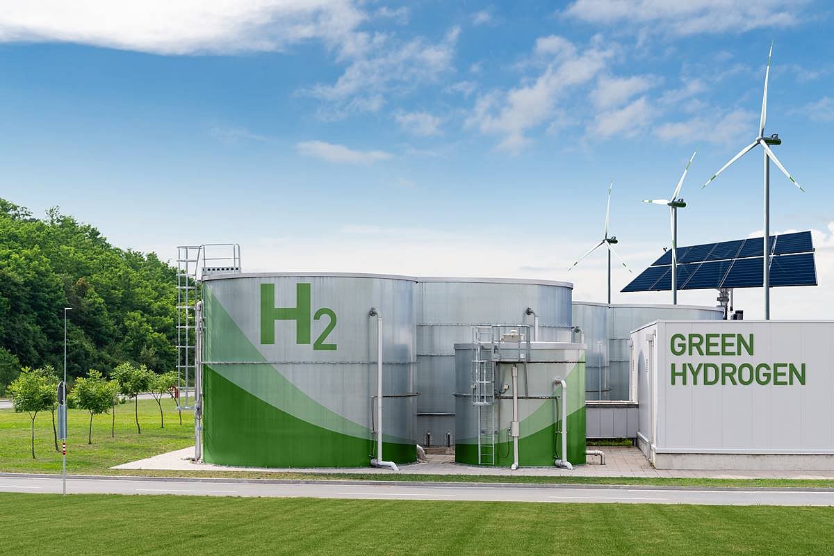 Green Hydrogen Projects Face Major Implementation Challenges Despite ...