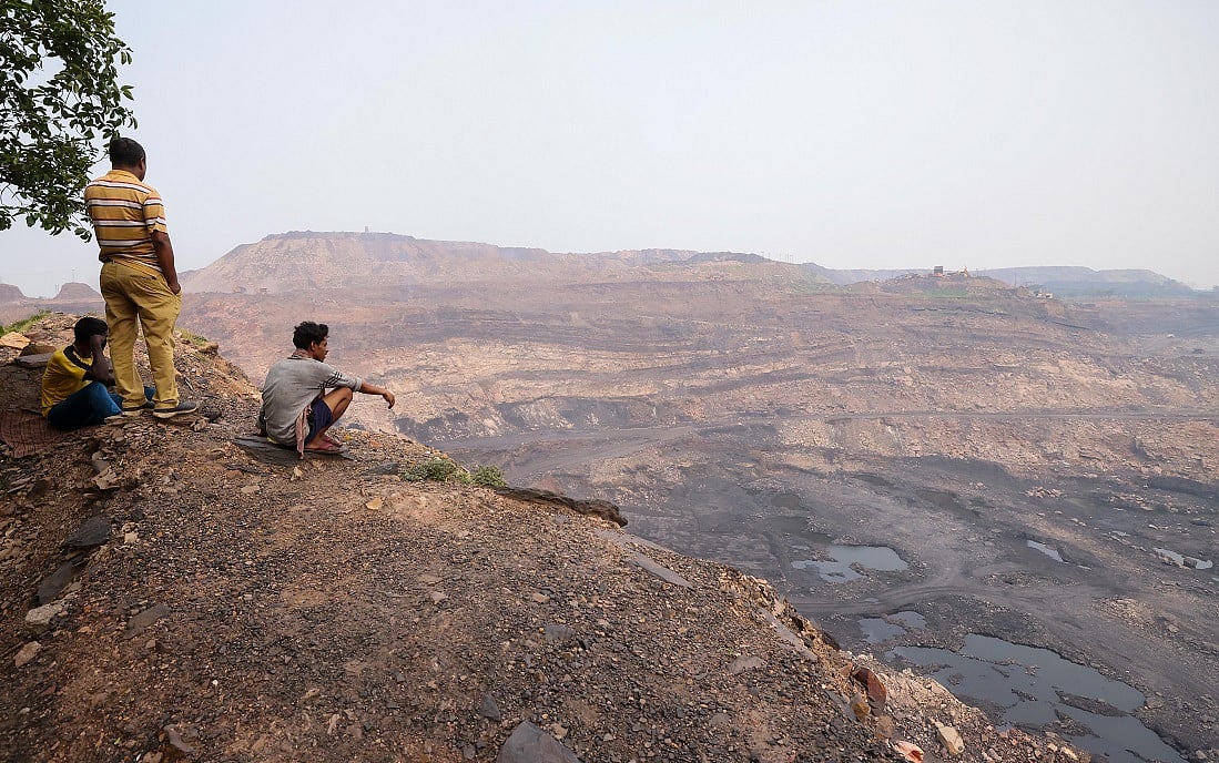 Jharia Coal Fires: Century-Long Blaze Impacting Lives and Land