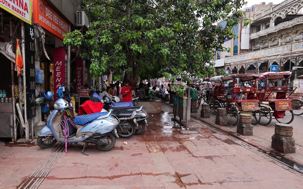 Chandni Chowk Chaos: Redevelopment Fails to Restore Mughal Grandeur