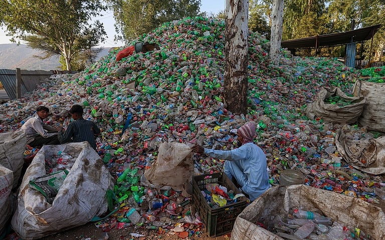 Geneva Plastic Talks: Recognizing Waste Pickers' Role in Pollution ...