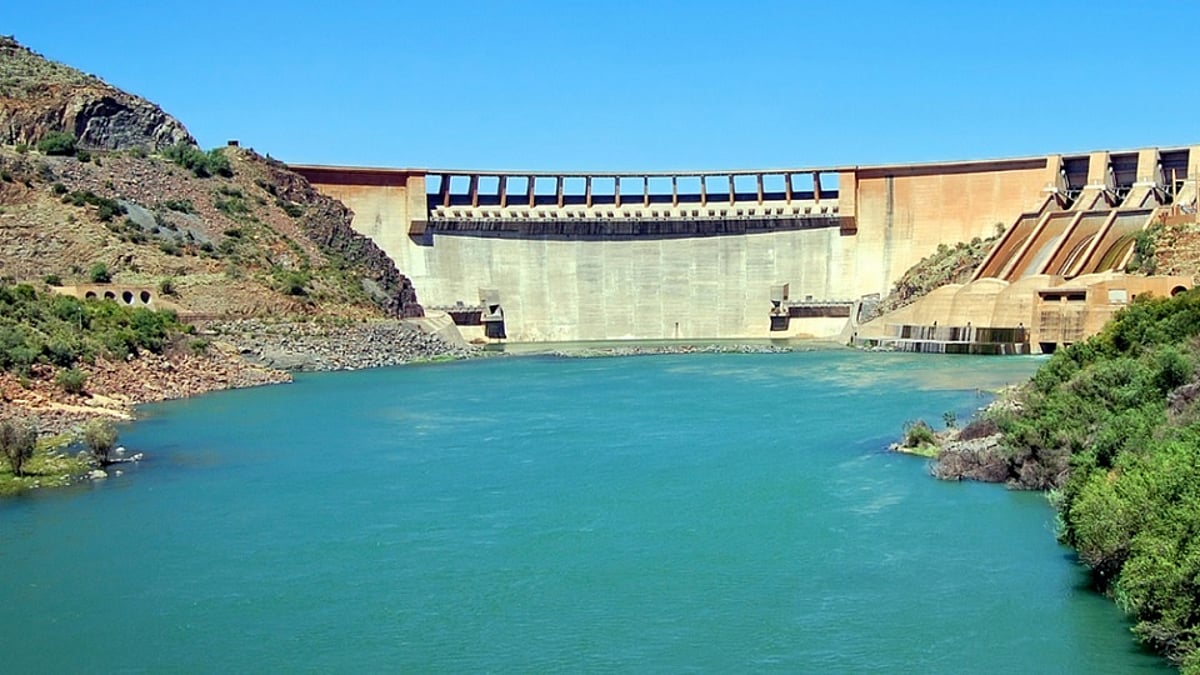 लातूरचा पाणीपुरवठा दोन दिवस बंद, नियमित वेळापत्रक कोलमडणार | Sakal