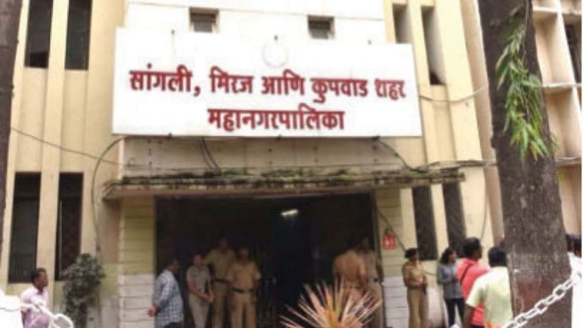 सांगली : साक्षात्कार प्रशासन मालक झाल्याचा! | Sakal