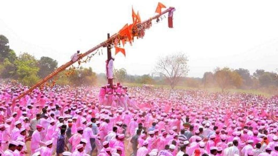 Bagad Yatra : साताऱ्यातील बावधनमध्ये बगाड यात्रेला सुरुवात; काय आहे ...