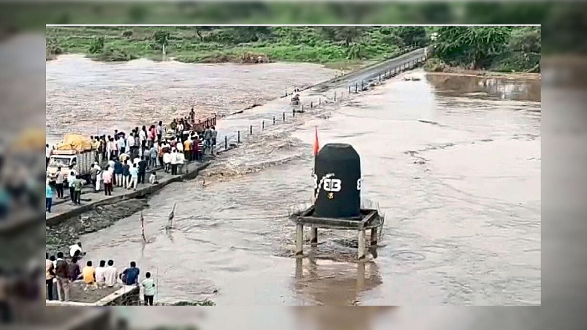 अकोला जिल्‍ह्यातील ८३ गावे असुरक्षित! | Sakal