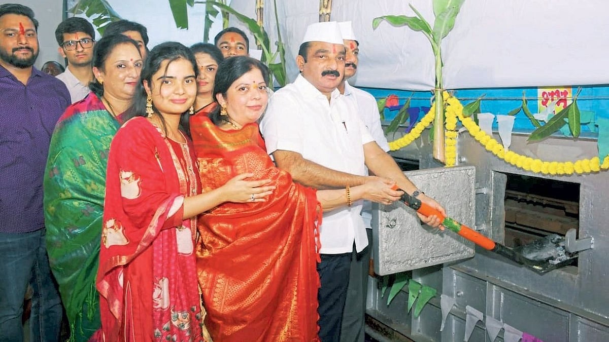 Satara : किसन वीर’ची मोळी पवारांच्‍या हस्‍ते टाकणार | Sakal