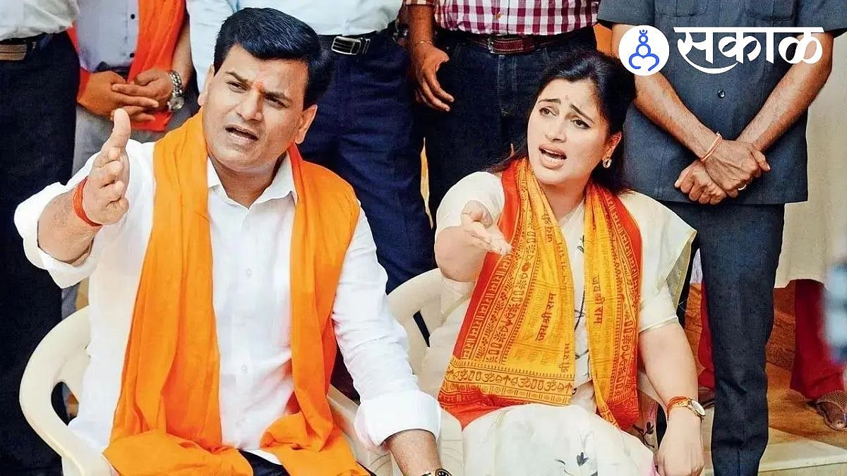 Navneet - Ravi Rana : हनुमान चालिसा पठण प्रकरणात नवा ट्वीस्ट; सरकारी ...