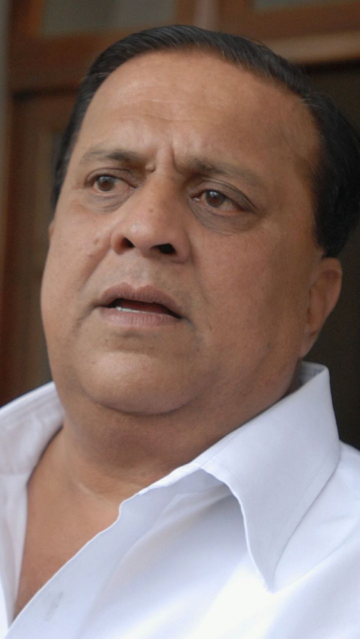 Hasan Mushrif : राष्ट्रवादीच्या बड्या नेत्याच्या घरावर ED नं का टाकली ...