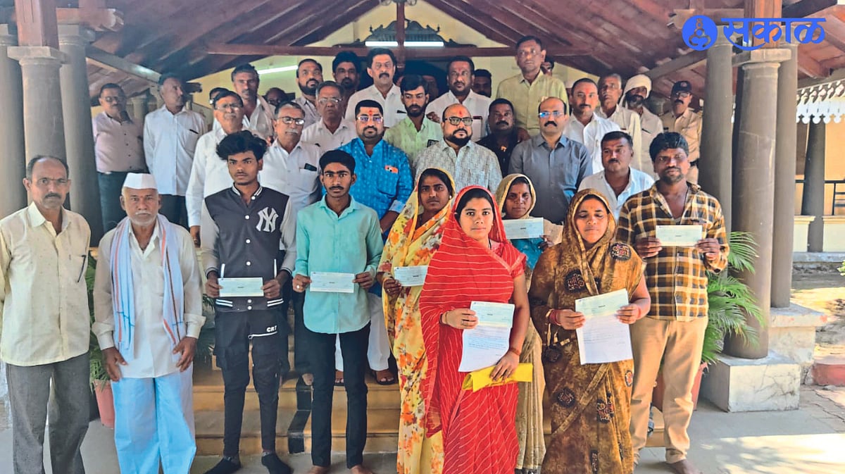 Gulabrao Patil | ‘उभारी’साठी सामाजिक बांधिलकीच्या भावनेने काम गरजेचे ...