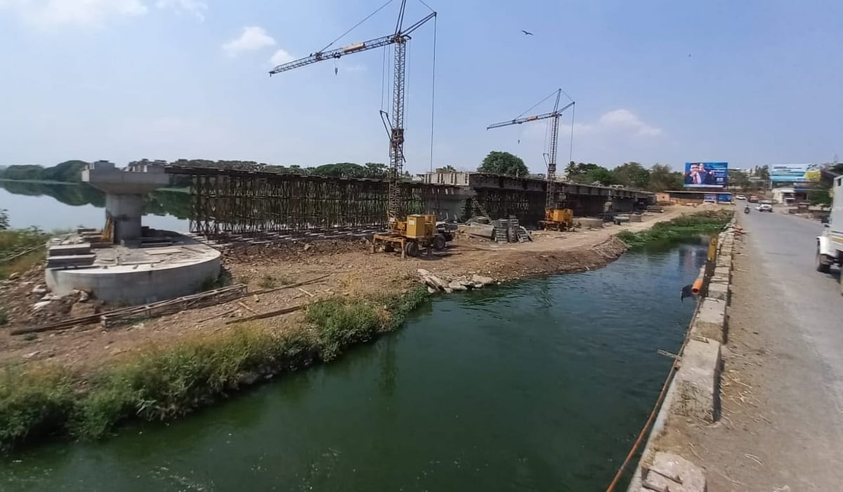 Pune : मांजरीच्या मुळा-मुठा नदीवरील पूल जुलै अखेर होणार पूर्ण \Pune ...