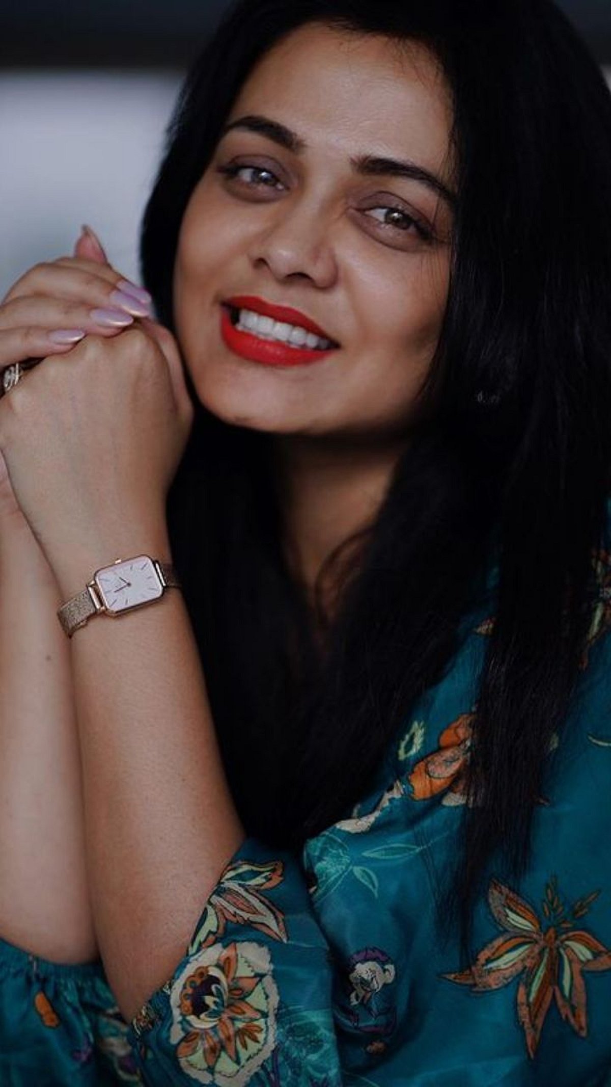 सौंदर्याची खाण तू..! Prarthana Behere | Sakal