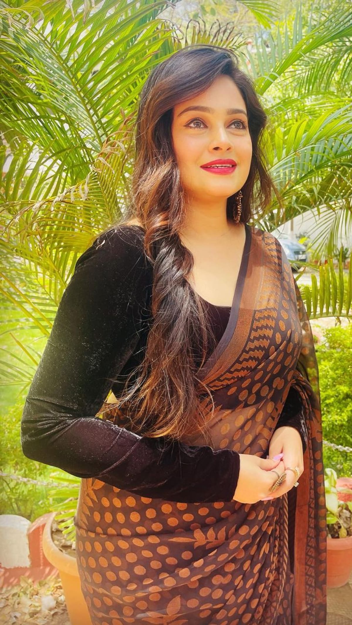 गोव्याच्या किनारी भेटली मनातली परी.. Siddhi Patne | Sakal