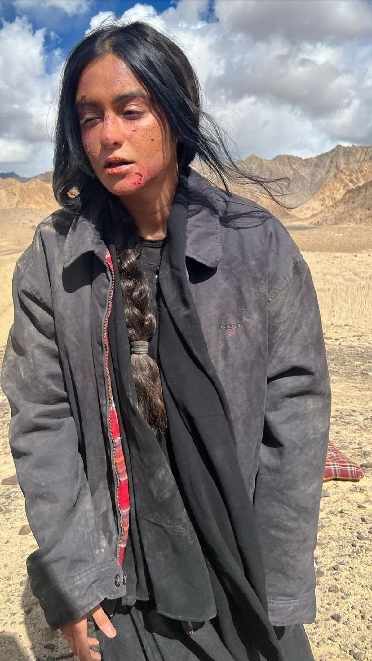 40 तास पाणी न पिता केलं शूट अदानं शेयर केले अनसीन फोटो Adah sharma | Sakal