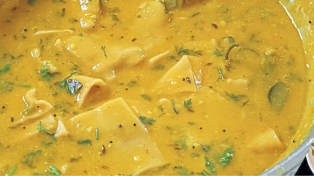 वरण आणि वरणफळं delicious maharashtrian delicacy varanfal recipe food ...