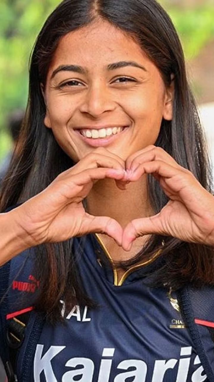 Shreyanka Patil : श्रेयांका पाटीलने रचला इतिहास