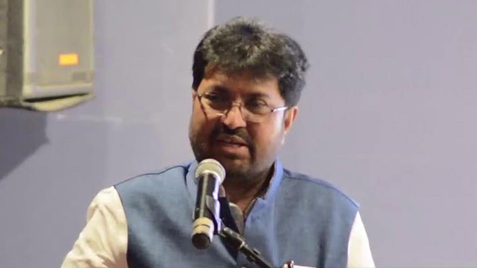 राज्यमंत्री अर्जुन खोतकर यांची आमदारकी रद्द; न्यायालयाचा दणका | Sakal