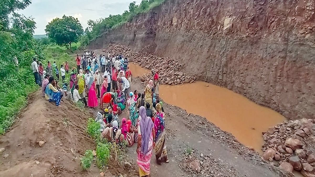 उमरग्यातील तीन शाळकरी मुलांच्या मृत्यू प्रकरणात पाच जणांविरुद्ध गुन्हा ...