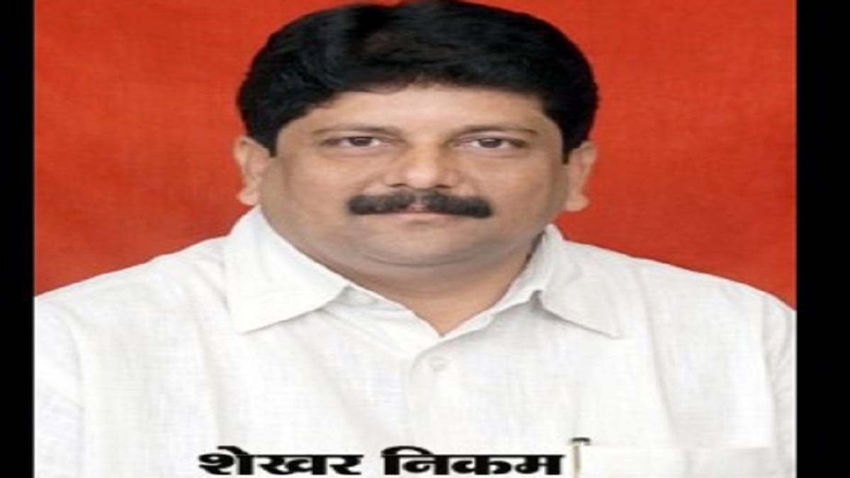 मुख्यमंत्र्यांचा शेखर निकम यांना फोन ; केली ही सूचना | Sakal