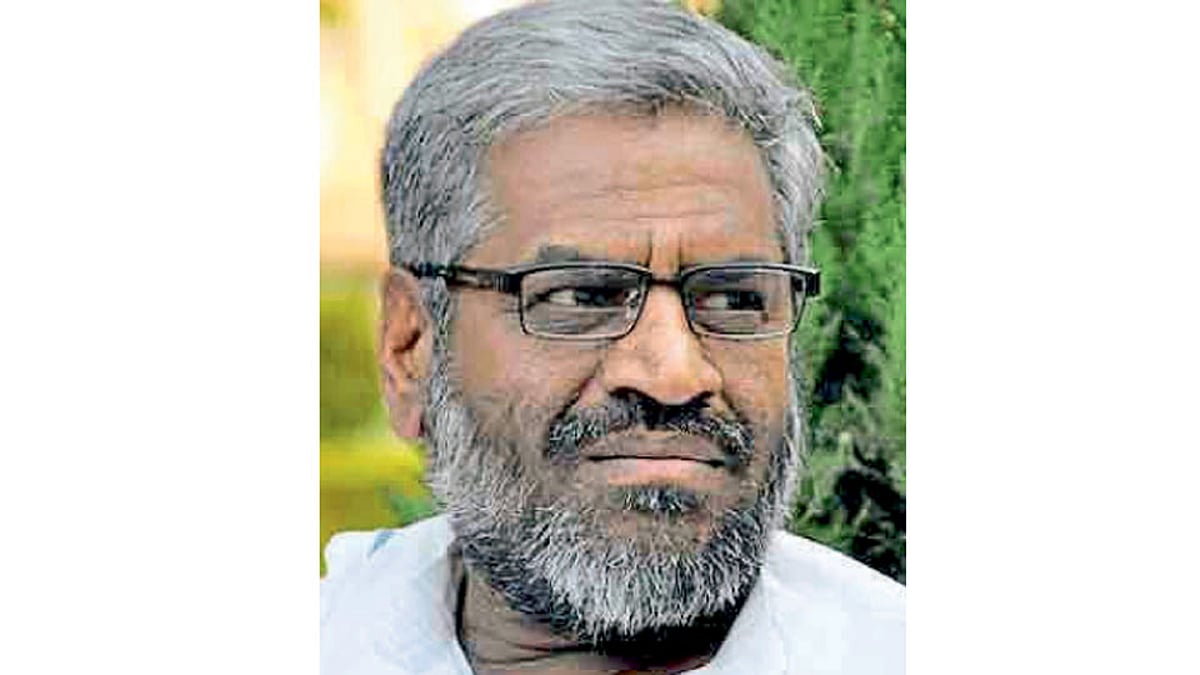 शेतकऱ्यांसाठी ‘कम्युनिटी रेडिओ’ - पाशा पटेल | Sakal